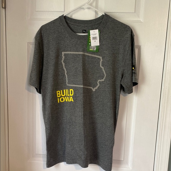 John Deere | Shirts | John Deere Build Iowa Graphic Tee Short Sleeve ...